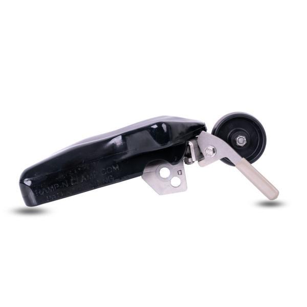 RNC Sport Model - Automatic Boat Latch System - Boat2Trailer